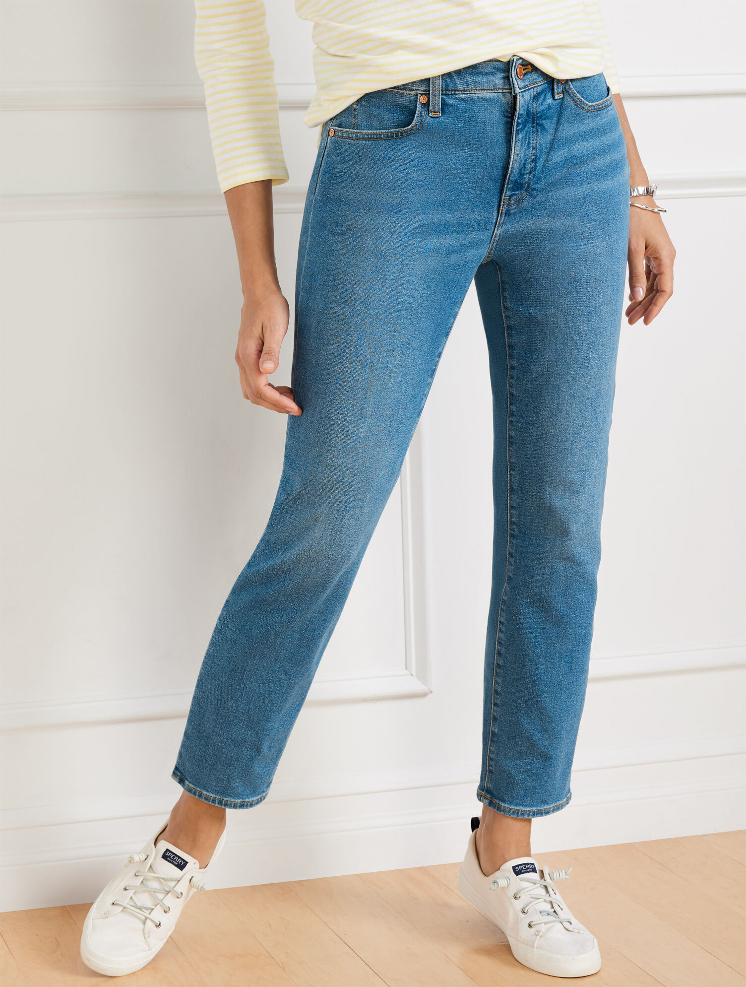 Slim Ankle Jeans - Flores Wash - Curvy Fit | Talbots