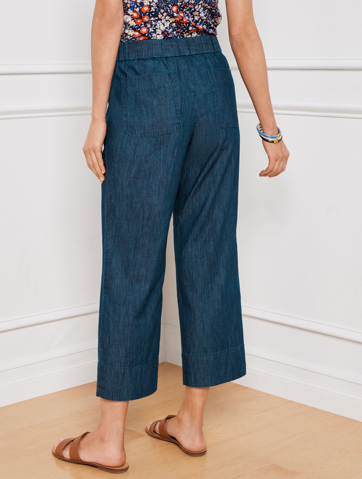 Pull-On Wide Crops - Chambray | Talbots