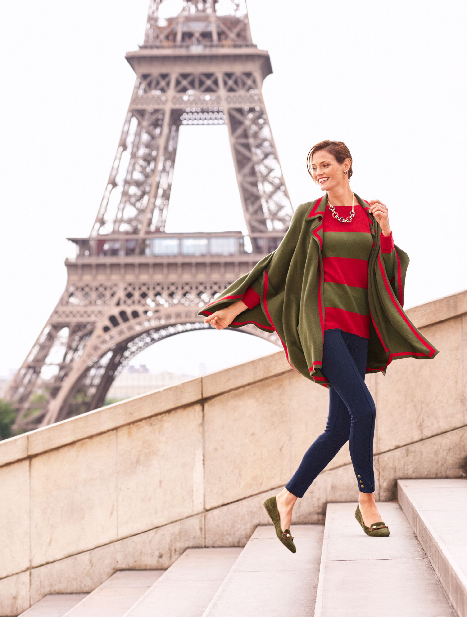 button ankle leggings