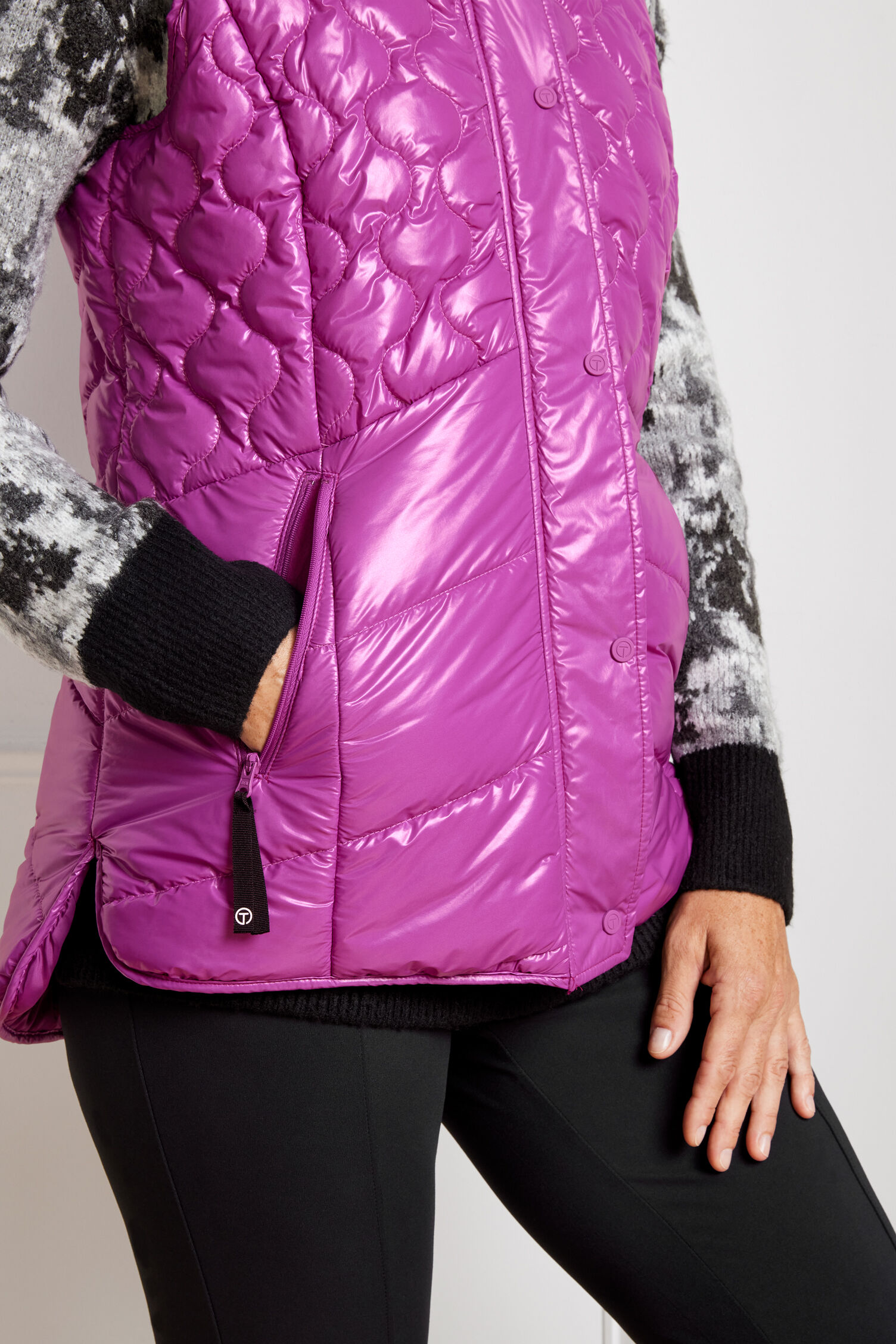 High Shine High-Low Hem Quilted Puffer Vest | Talbots