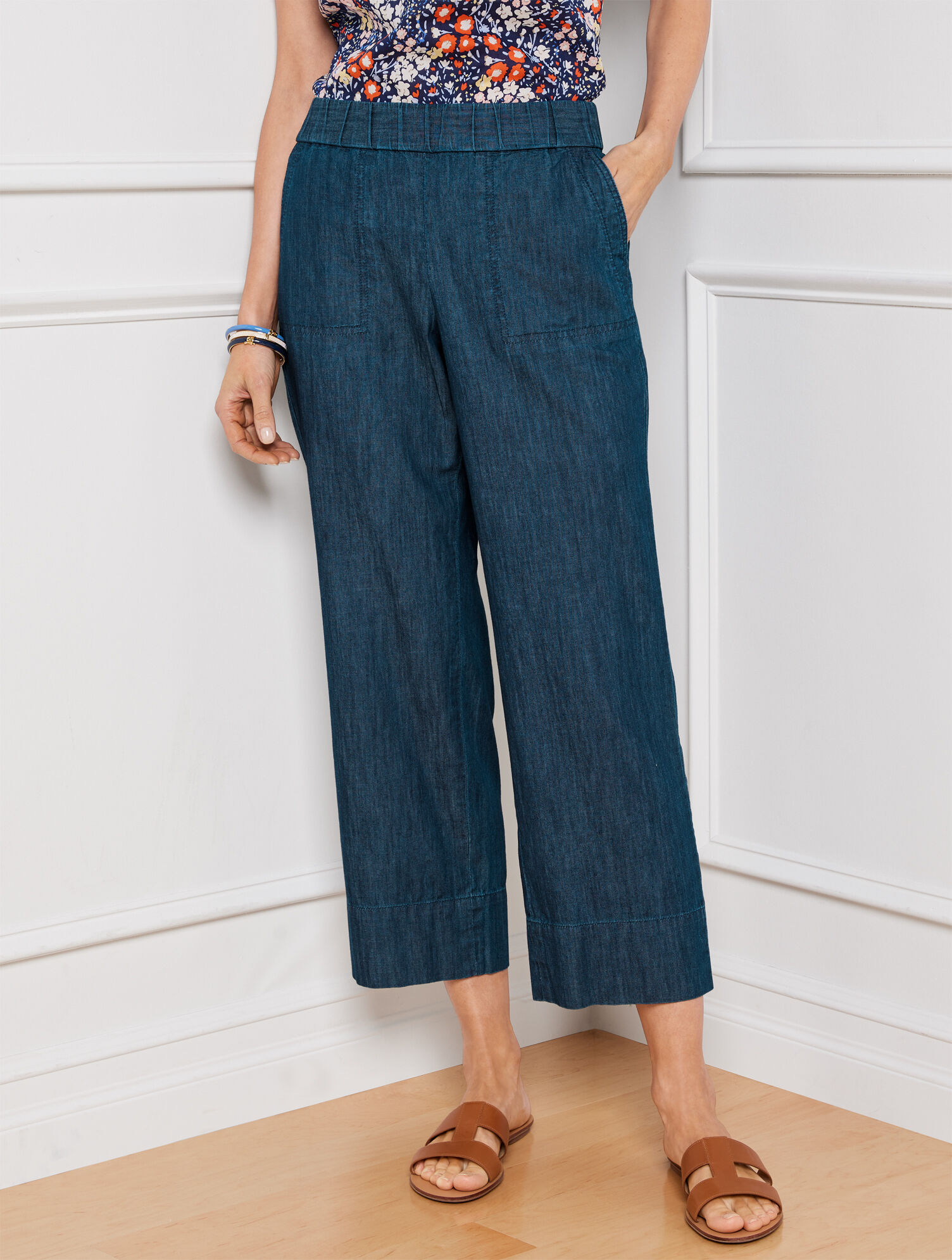 Pull-On Wide Crops - Chambray | Talbots